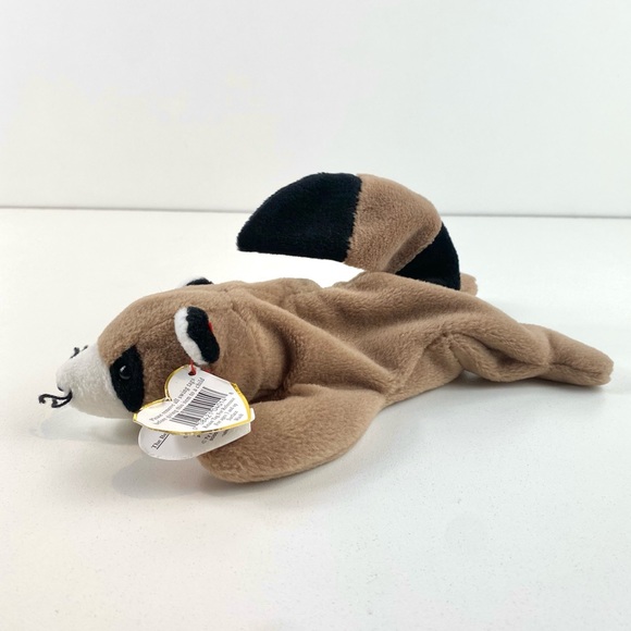 Ty | Toys | Nwt Ty Beanie Babies Ringo The Racoon Birth Date7495 Style ...